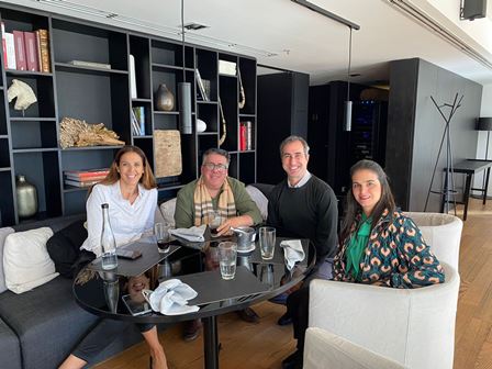 Festa - Ailton Pitombo