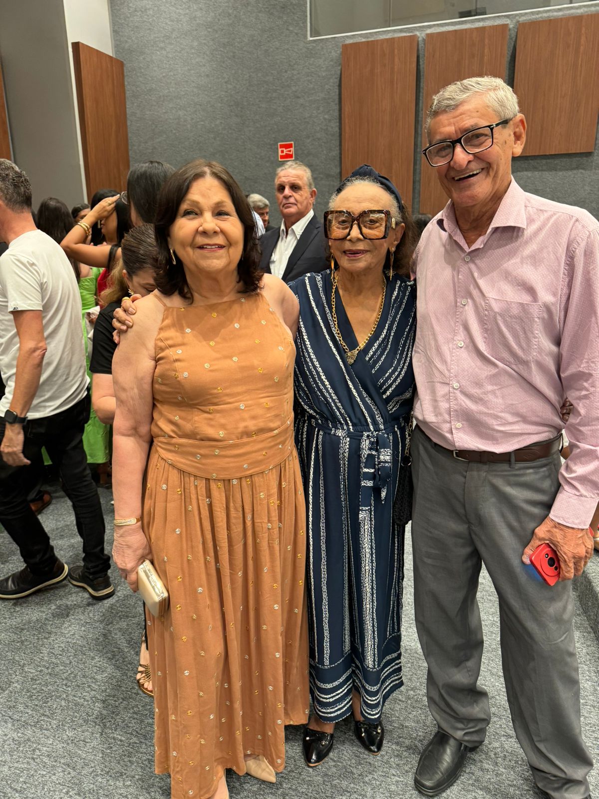 Inauguração - Ailton Pitombo